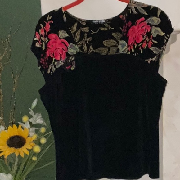 Softwear by Mark Singer | Tops | Softwear By Mark Singer Sleeveless ...